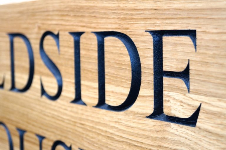 Premium Free Standing House Signs with Arrow | MakeMeSomethingSpecial.com