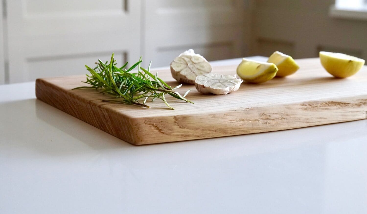 Live Edge Chopping Boards | MakeMeSomethingSpecial.com