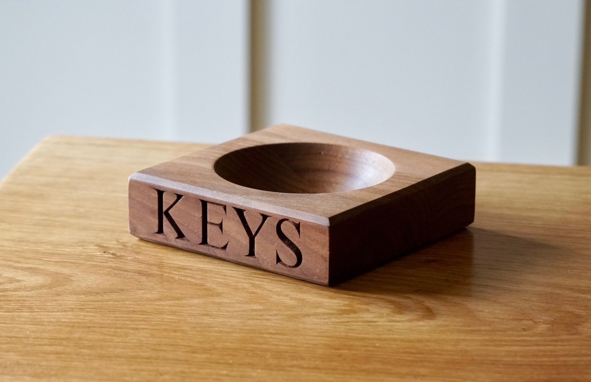 Personalised Wooden Key Bowl | MakeMeSomethingSpecial.com